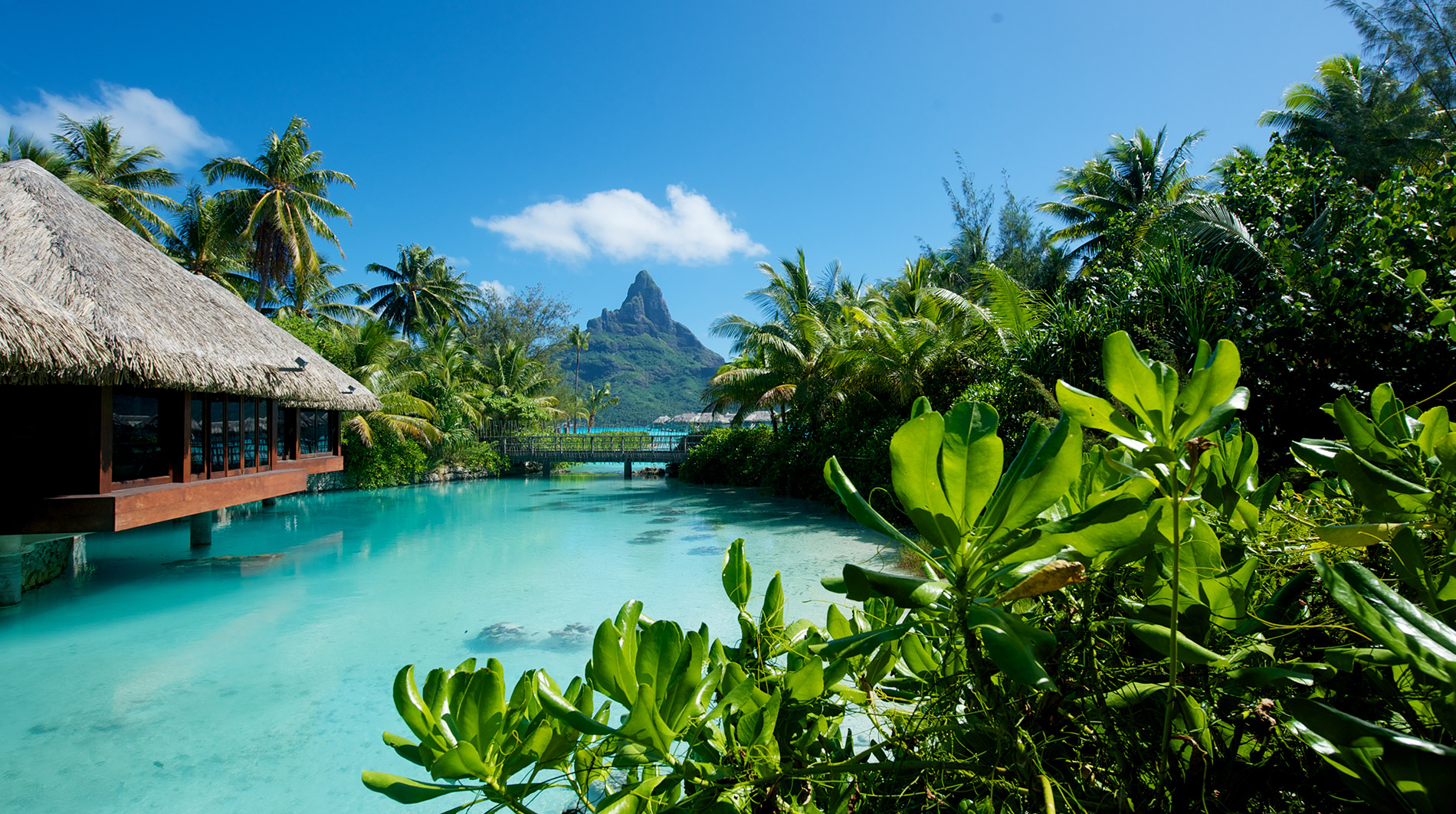 InterContinental Bora Bora Resort & Thalasso Spa - Bora Bora Hotels ...