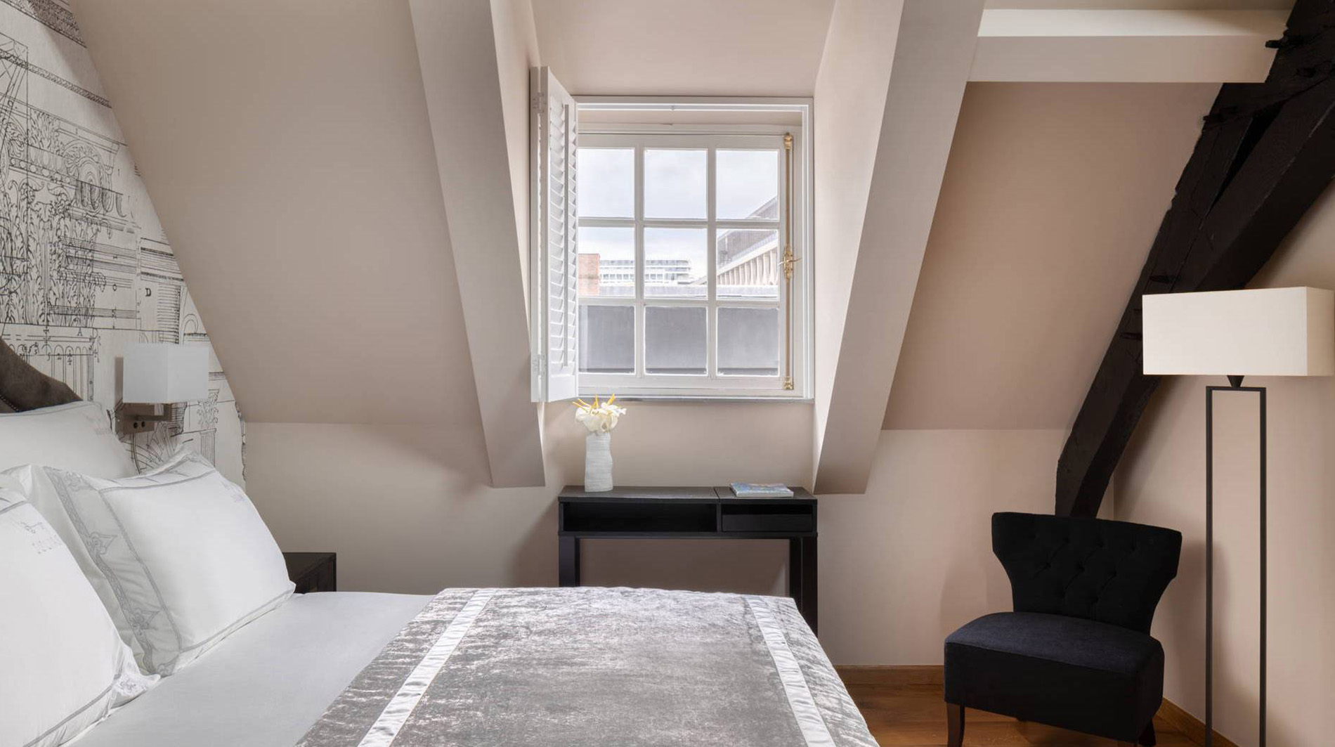 Juliana Hotel Brussels - Brussels Hotels - Brussels, Belgium - Forbes ...