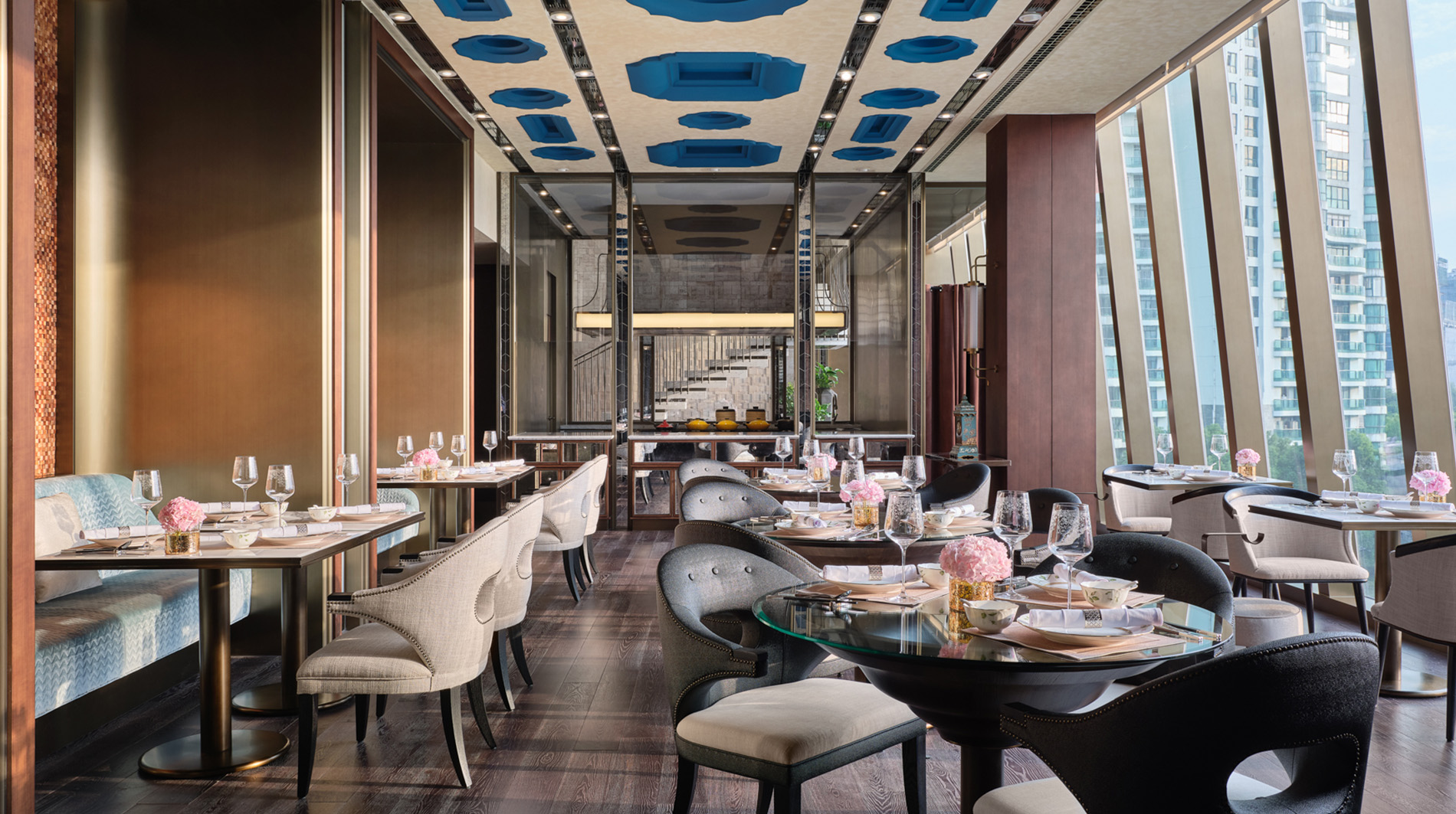 JW Marriott Marquis Hotel Shanghai Pudong - Shanghai Hotels - Shanghai ...