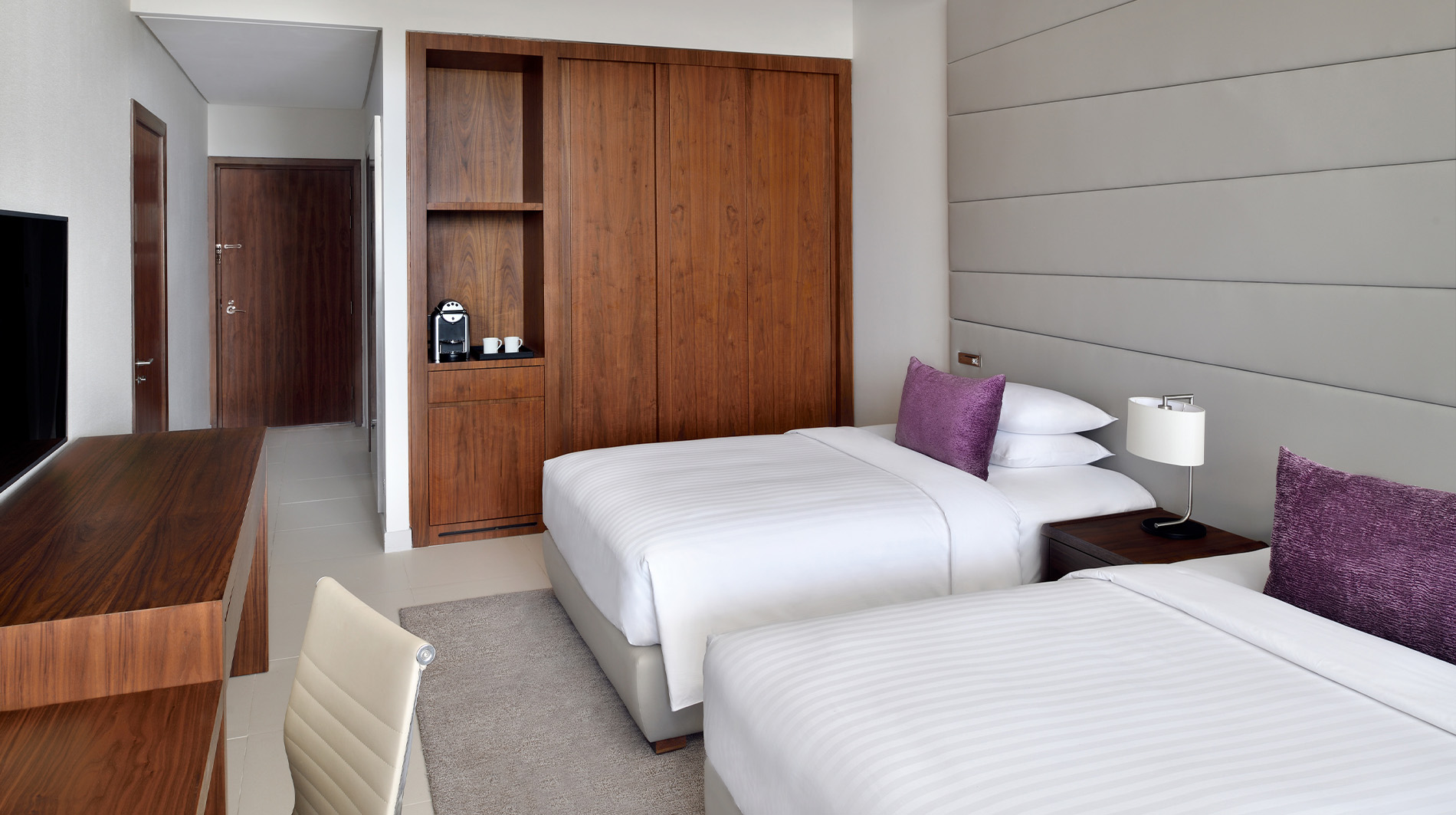 Marriott Riyadh Diplomatic Quarter - Riyadh Hotels - Riyadh, Saudi ...