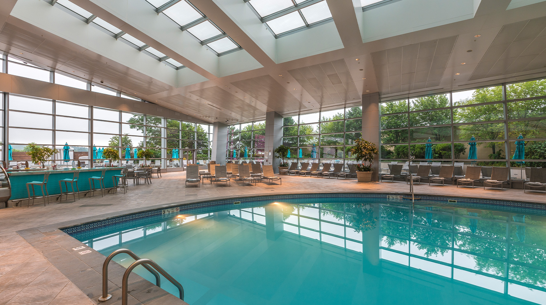 Sky Tower at Mohegan Sun - Mystic Hotels - Uncasville, United States ...