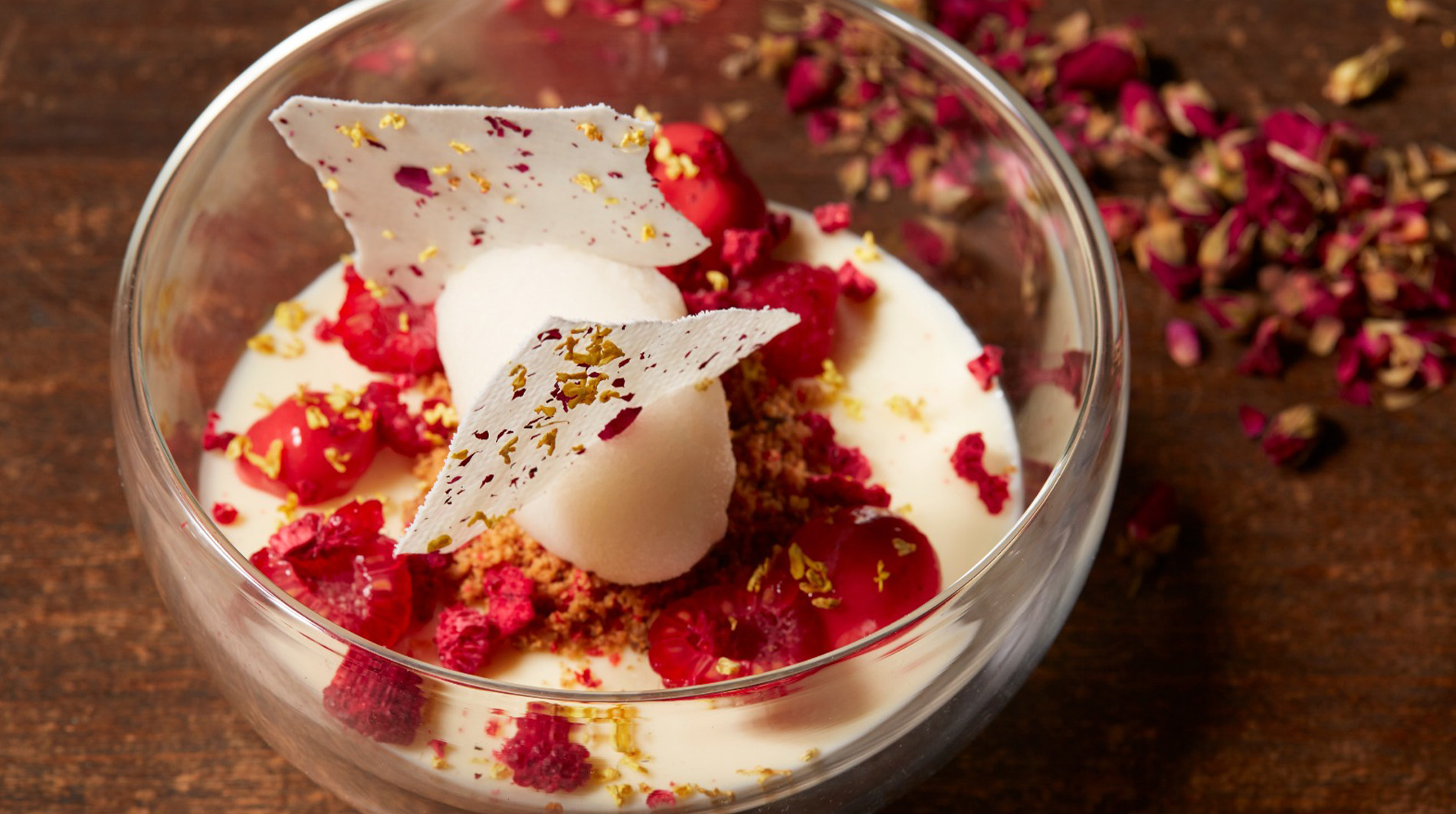 Mott 32 Singapore - Singapore Restaurants - Singapore, Singapore ...