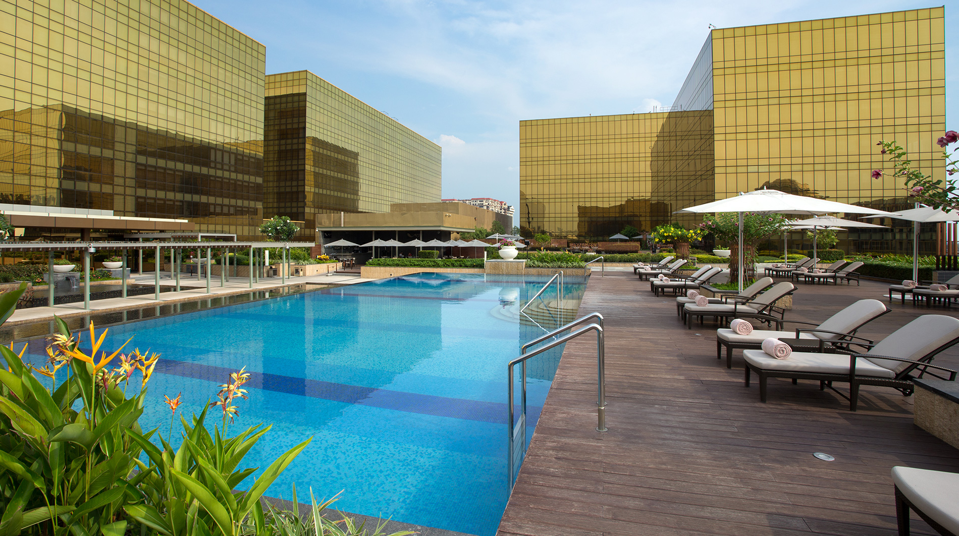 Nobu Hotel Manila - Manila Hotels - Manila, Philippines - Forbes Travel ...