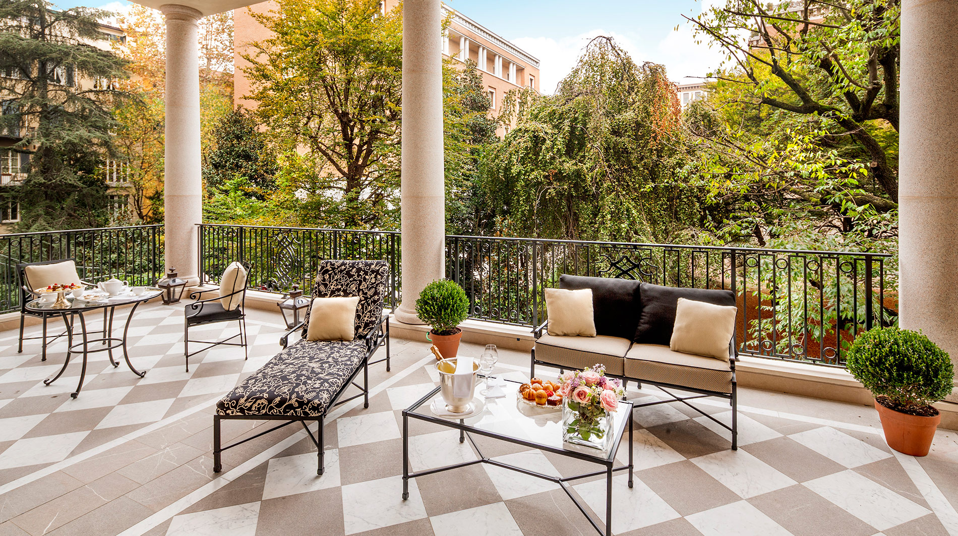 Palazzo Parigi Hotel & Grand Spa Milano - Milan Hotels - Milan, Italy ...
