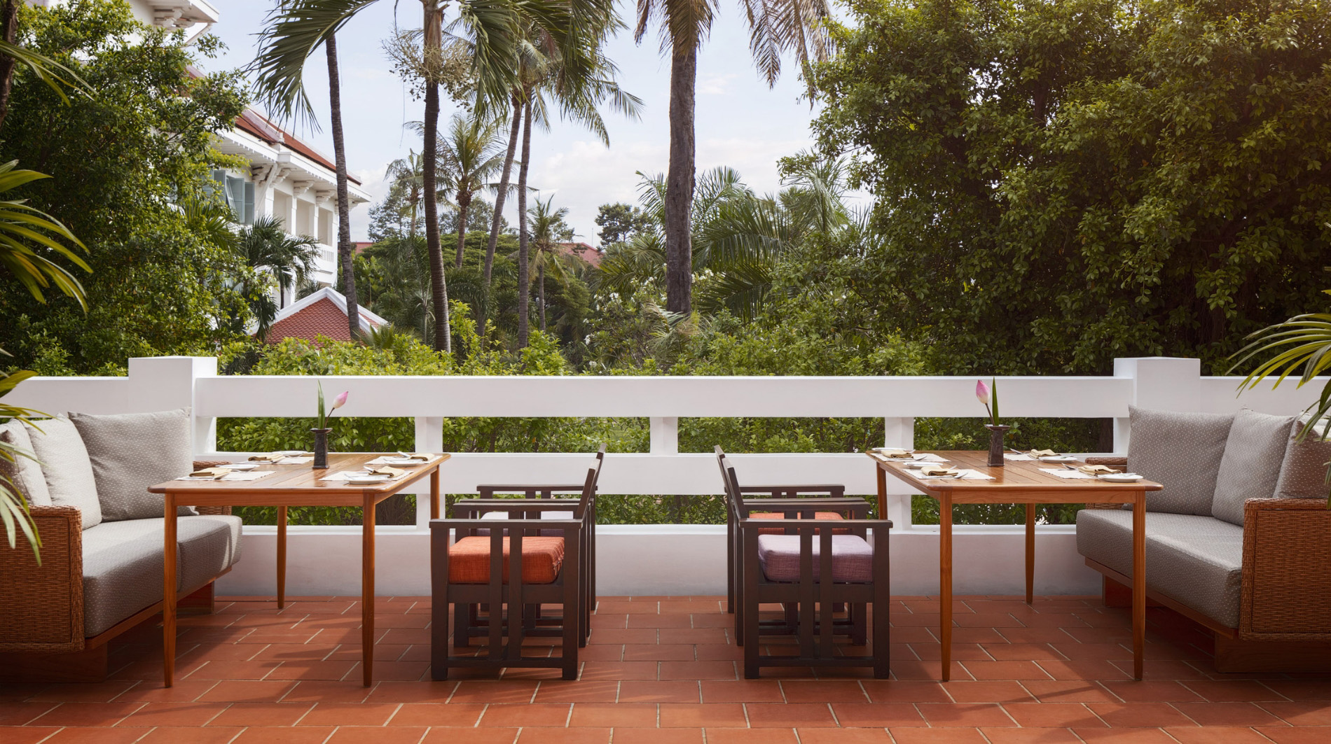 Raffles Grand Hotel d'Angkor - Siem Reap Hotels - Siem Reap, Cambodia ...