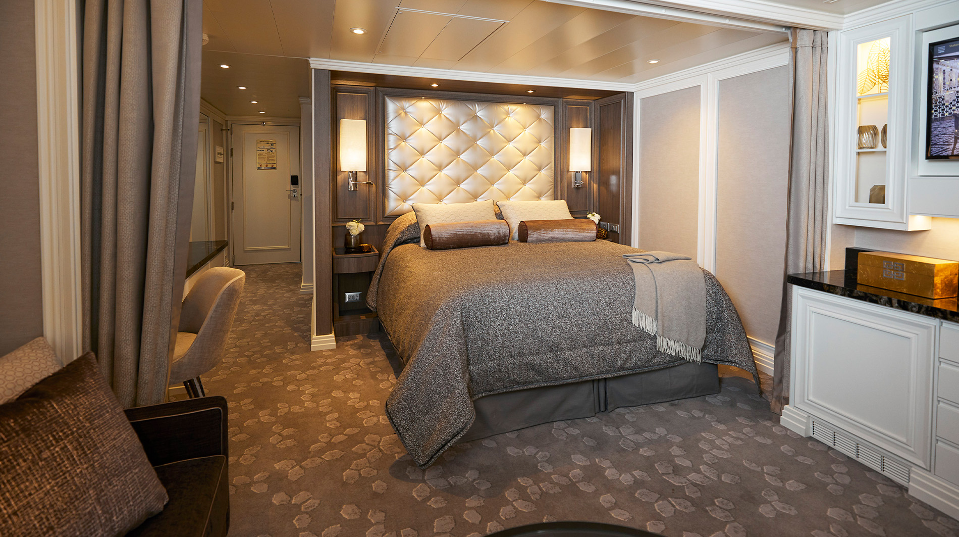Splendor - Ocean Cruises - Forbes Travel Guide