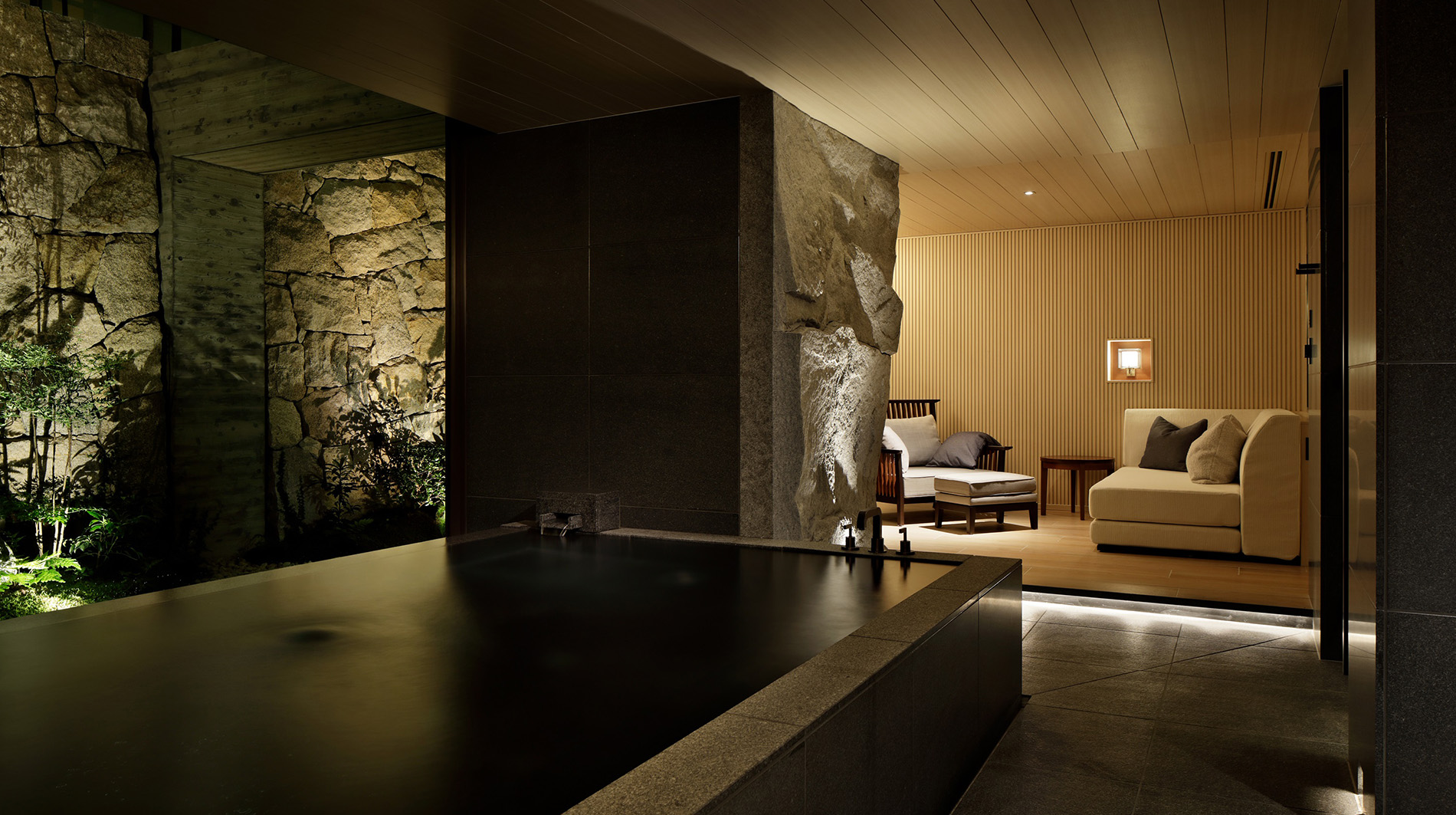 Thermal Spring Spa at HOTEL THE MITSUI KYOTO, A Luxury Collection Hotel ...